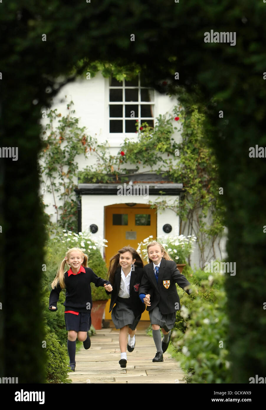 (Left -right) Josie Griffiths, 10, Adrianna Bertola, 11, and Kerry ...