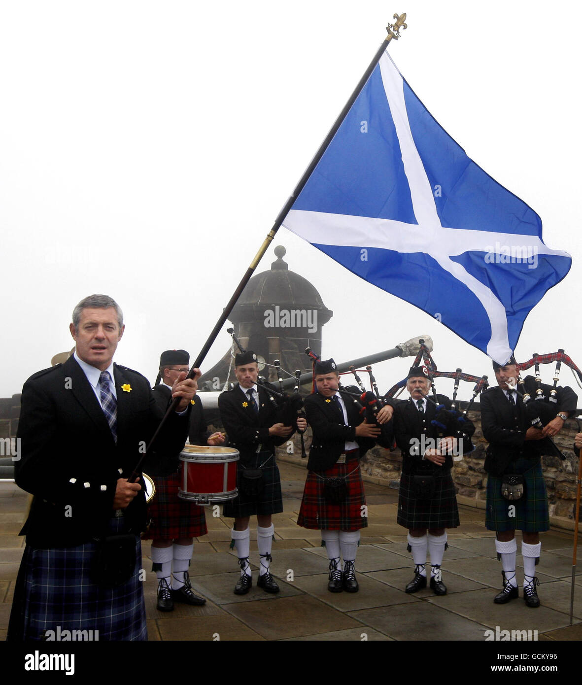 Pipefest 2010 launch. Former Scottish Rugby Union captain Gavin ...