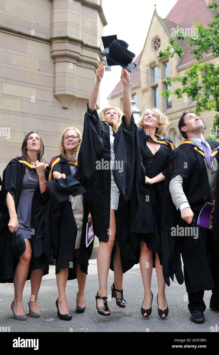 Manchester university graduation hi-res stock photography and images - Alamy