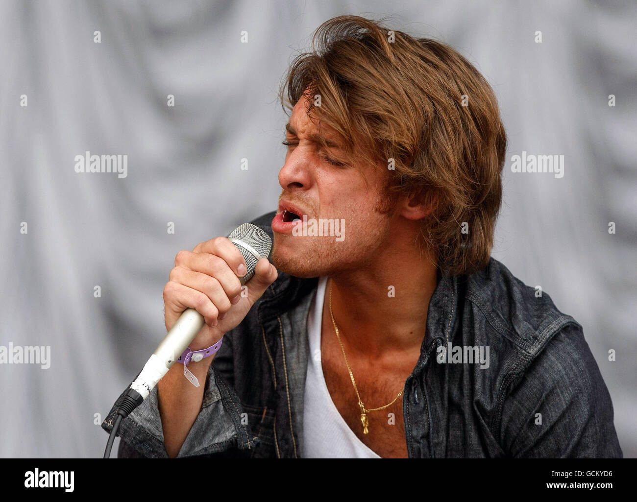 Paolo nutini performing on the music stage at the festival hi-res stock ...