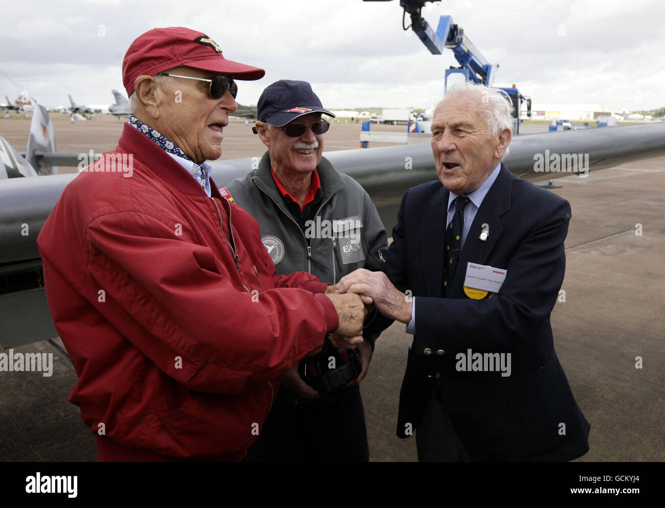 World War II german pilot Major Hans-Ekkehard Bob meets Sqn Leader Tony ...