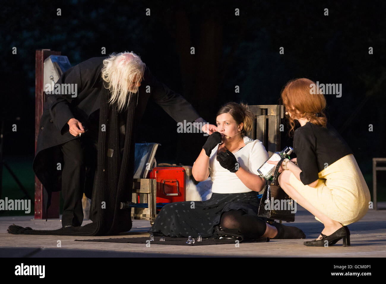 Laura wingfield hi-res stock photography and images - Alamy