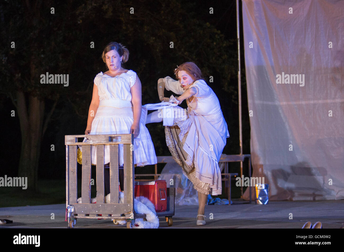 Laura wingfield hi-res stock photography and images - Alamy