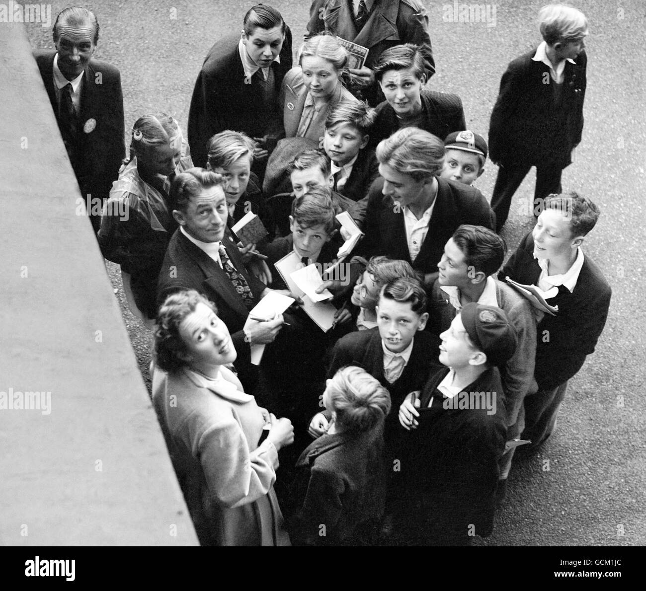 Speedway - West Ham v Wimbledon - West Ham Stadium Stock Photo - Alamy
