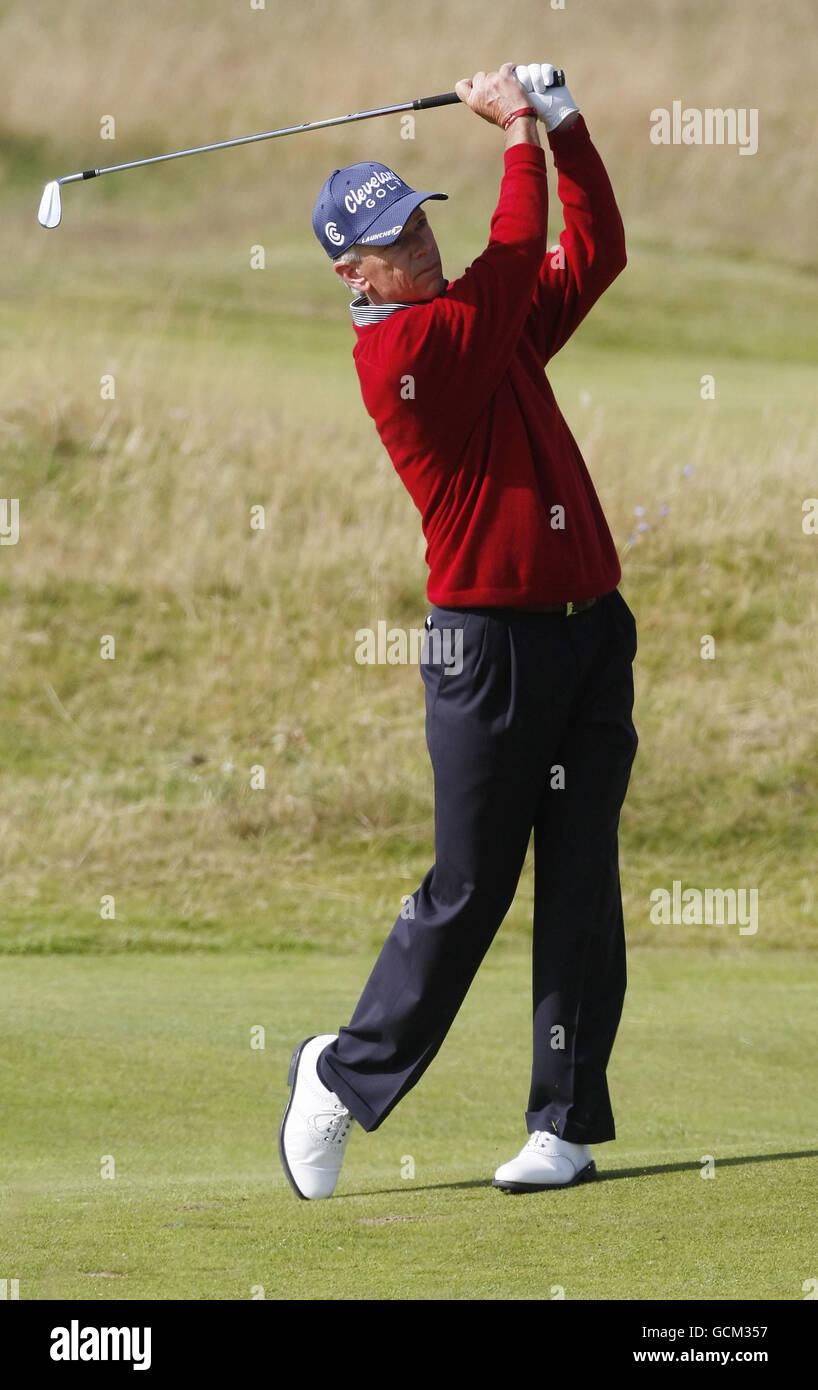 Golf 3rd full length hi-res stock photography and images - Alamy