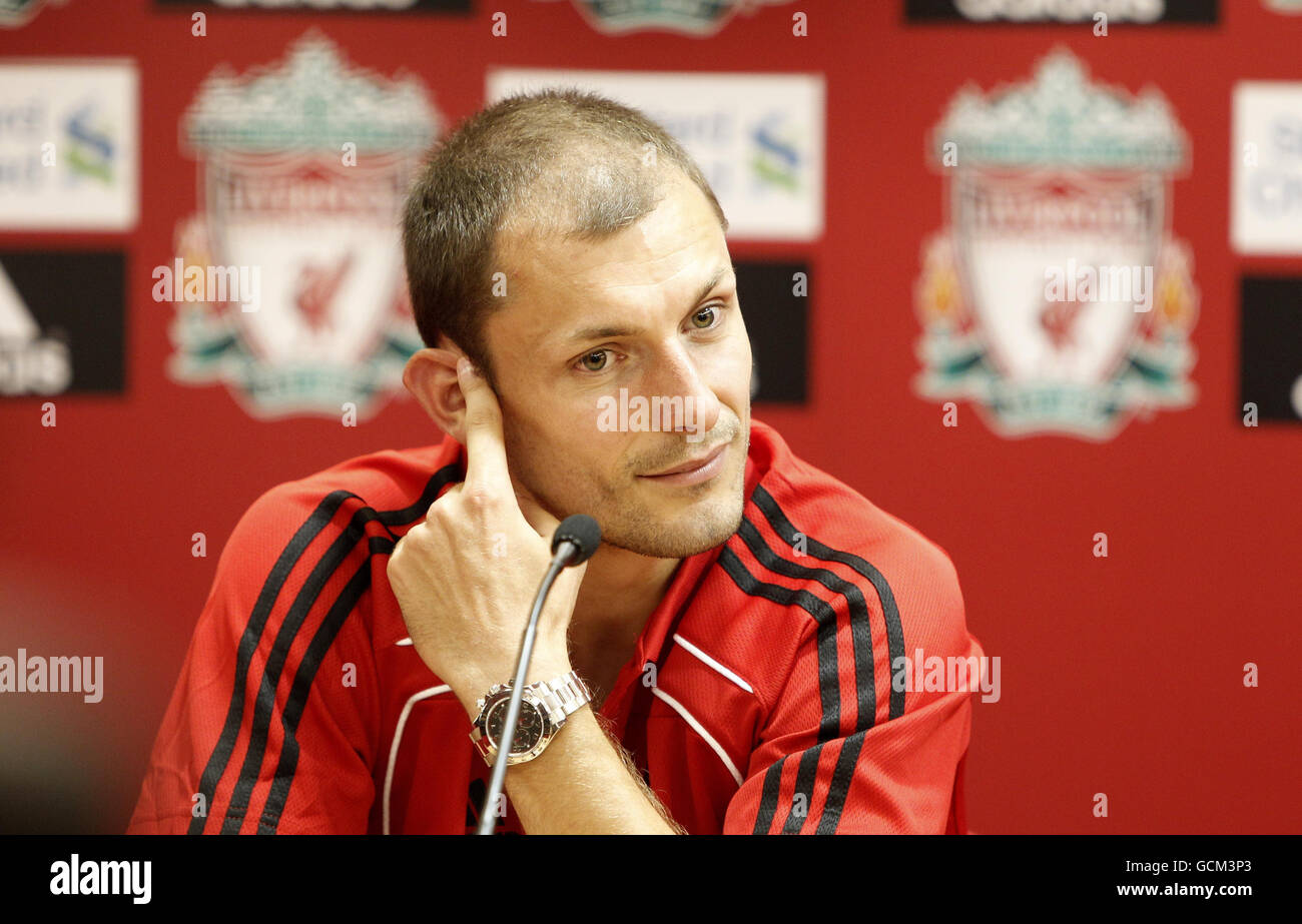 Soccer - Liverpool FC - Joe Cole, Milan Jovanovic and Danny Wilson ...