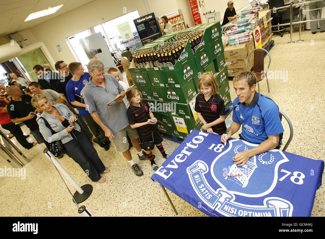 Allerton road tesco hi-res stock photography and images - Alamy