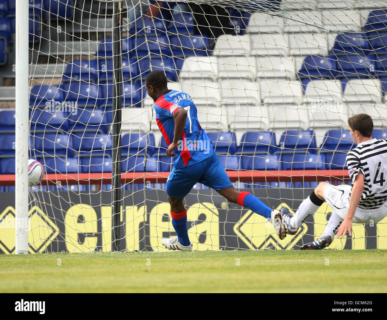 Inverness Caledonian Thistle's Eric Odhiambo scores the second goal ...