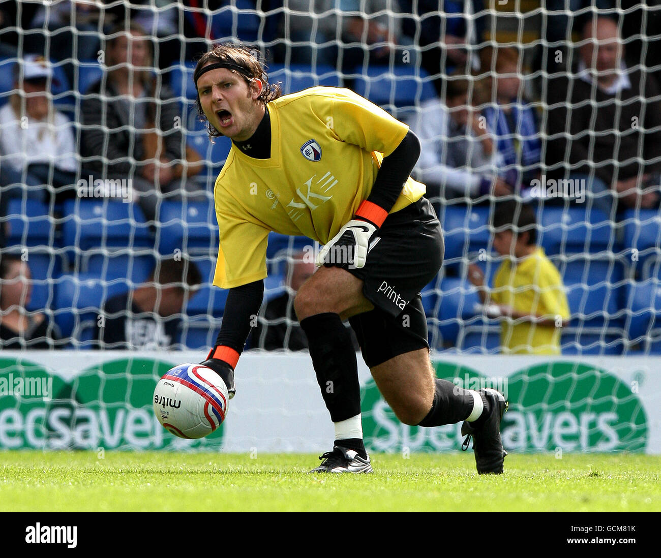 Chesterfield goalkeeper tommy lee hi-res stock photography and images ...