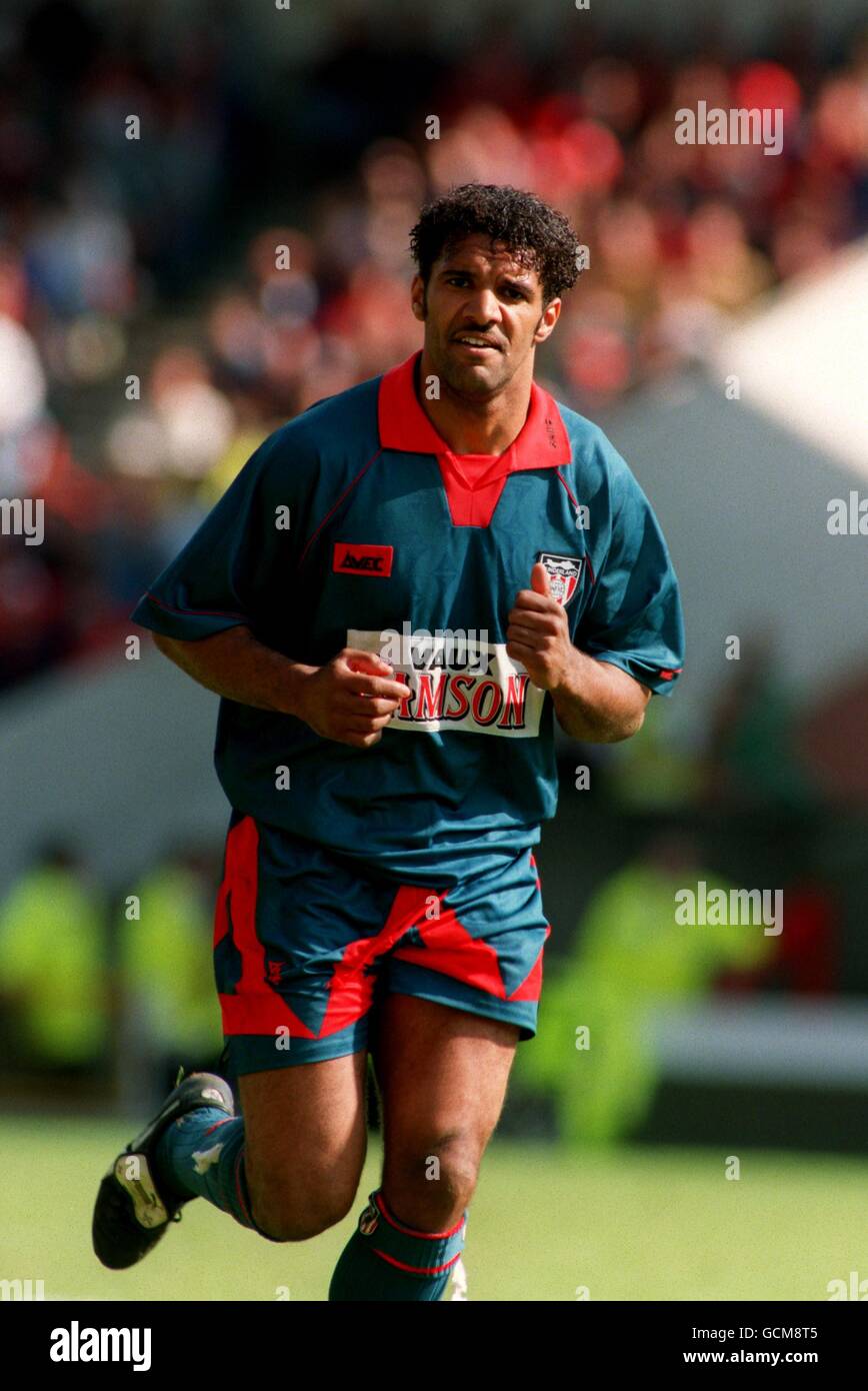 Don goodman sunderland hi-res stock photography and images - Alamy