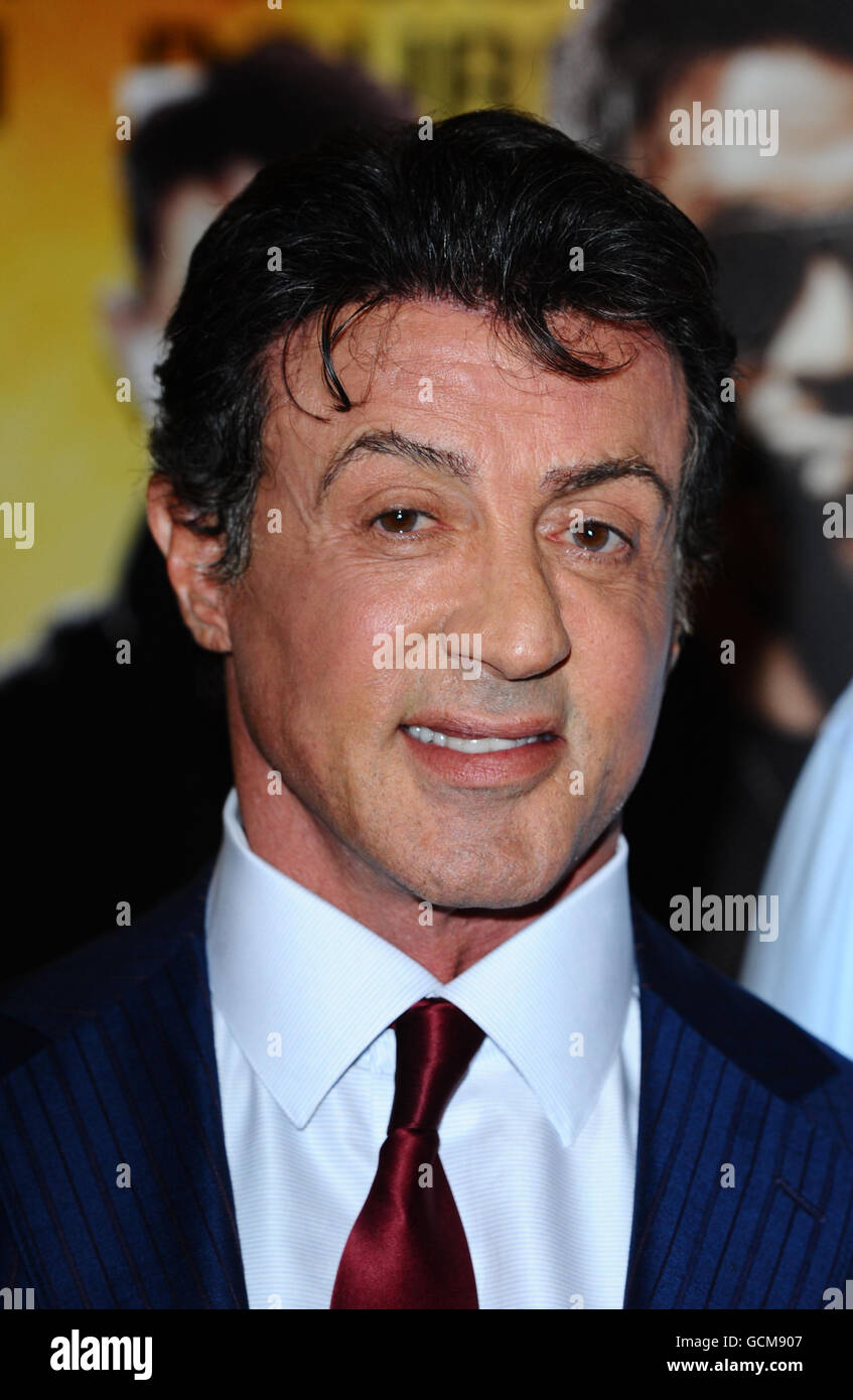 Showbiz expendables head shot headshot eye contact smiling mangsk hi ...