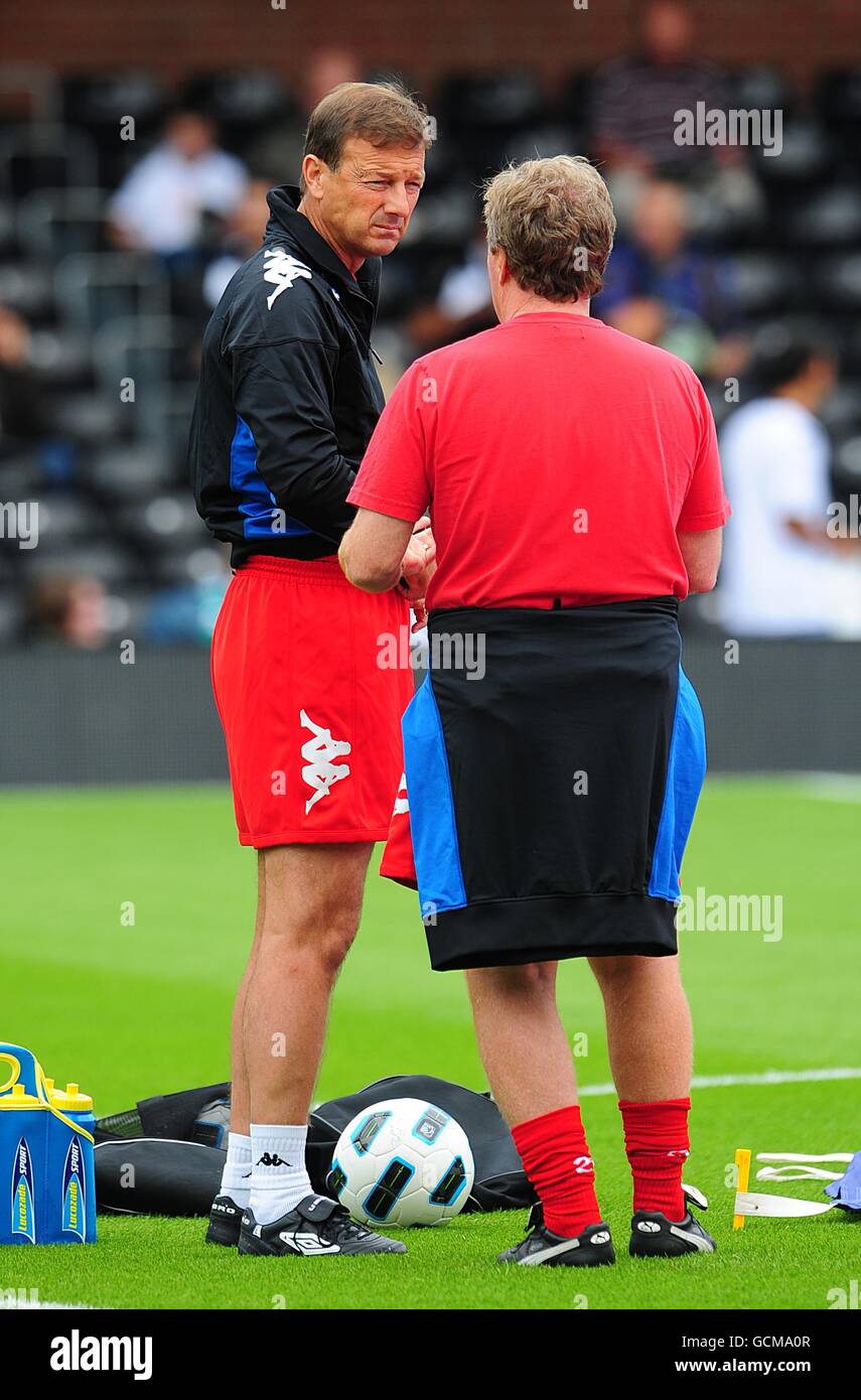 Fulham's First Team Coaches Eddie Niedzwiecki (left) and Ray Lewington ...