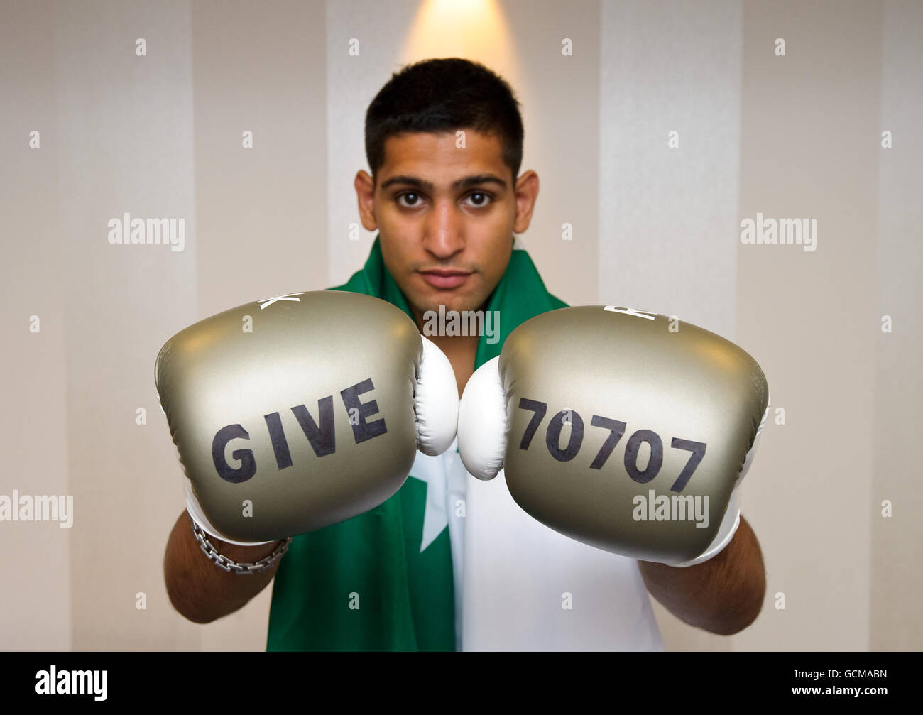 Boxer Amir Khan promotes the Disasters Emergency Committee (DEC ...