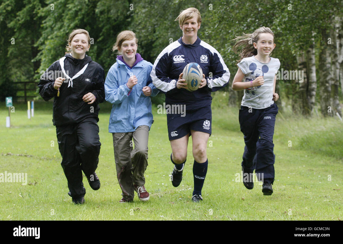 s Rugby Team, Lynne Reid, with kids (from left) Nicole Kerr, Louise ...