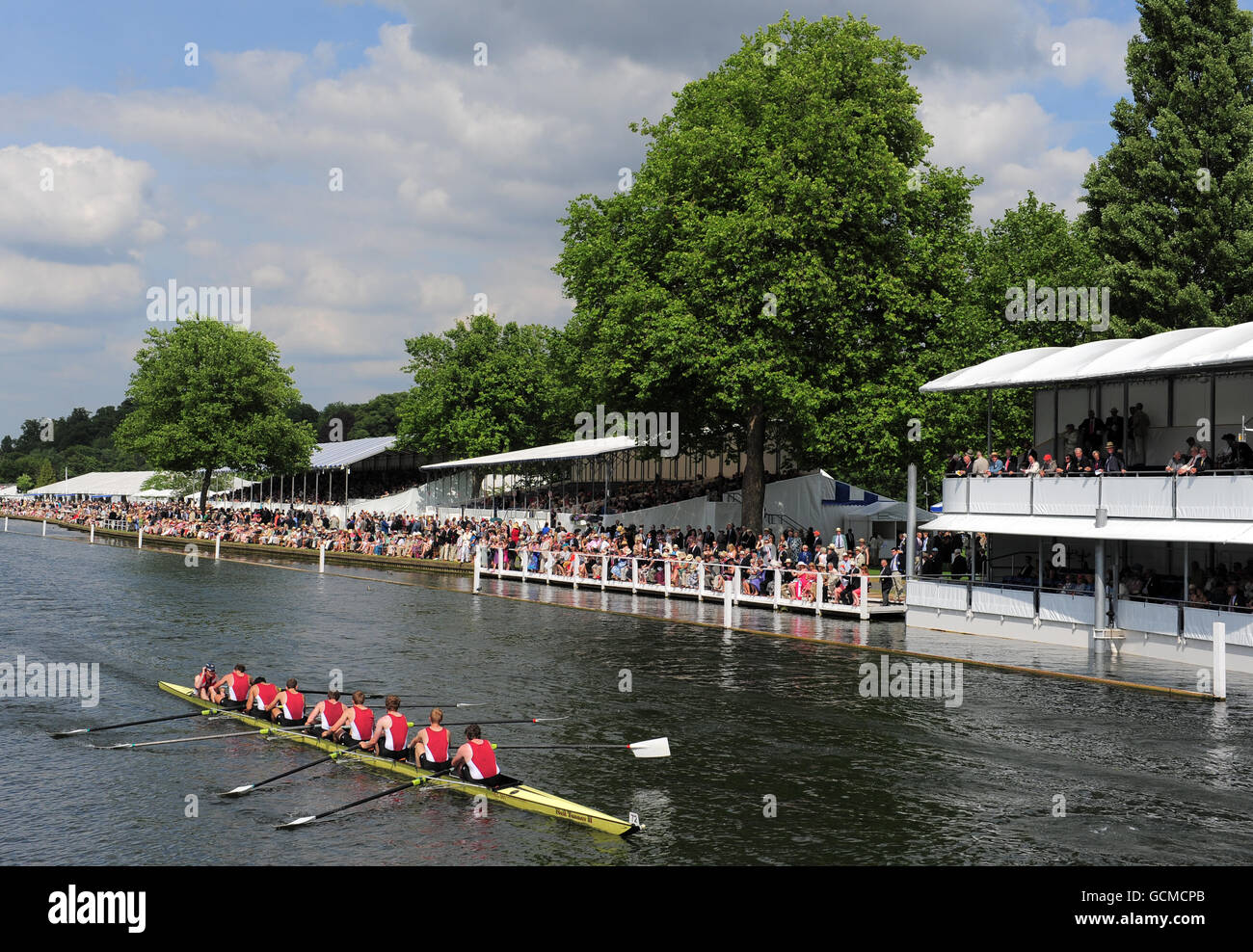 Henley royal reggatta henley on thames hi-res stock photography and ...