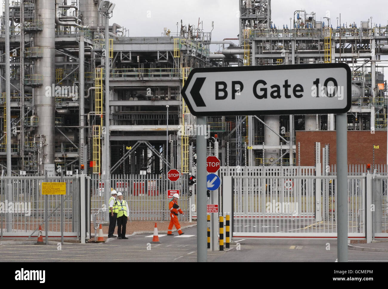 BP post losses following spill Stock Photo - Alamy