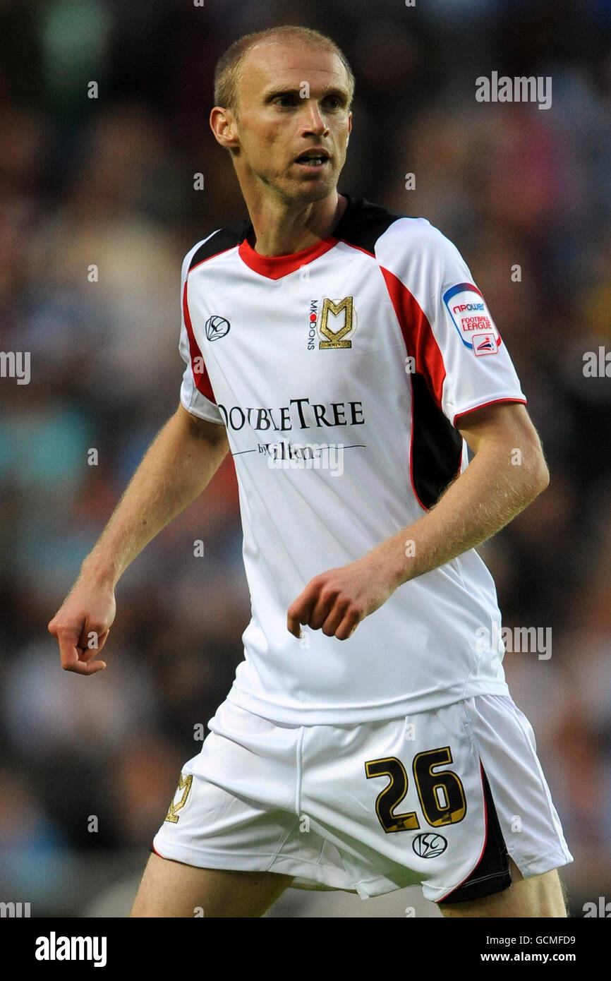 Luke Milton High Resolution Stock Photography and Images - Alamy