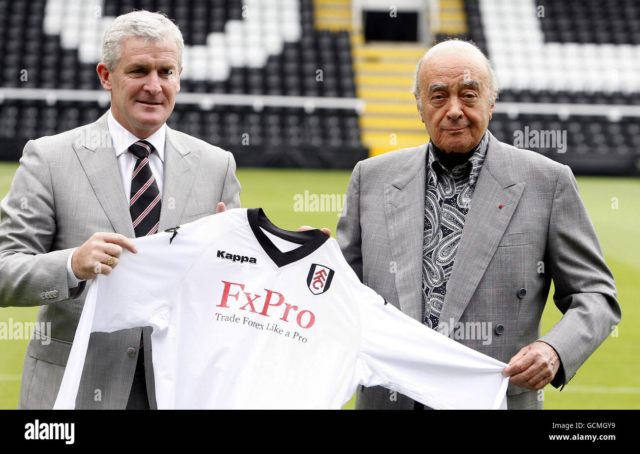 New fulham manager mark hughes hi-res stock photography and images - Alamy