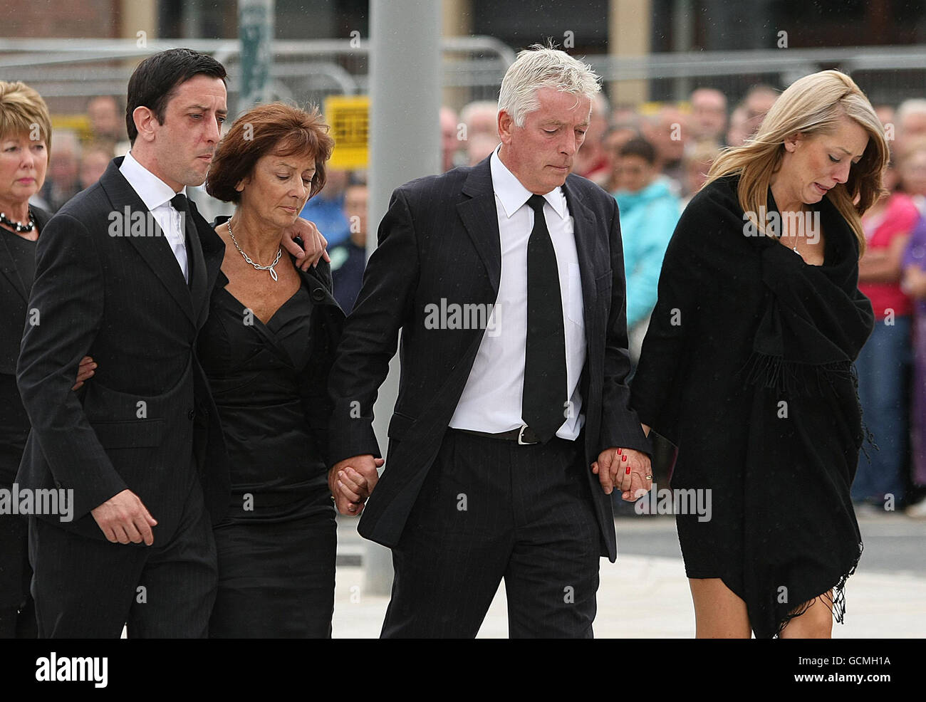 Lieutenant neal turkington funeral hi-res stock photography and images ...