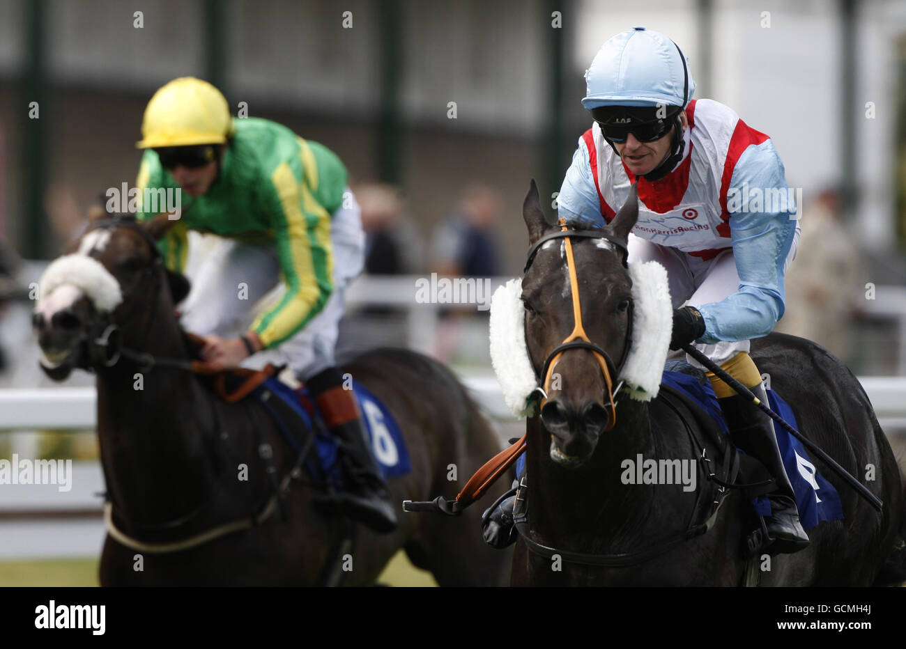 Horse Racing - Chepstow Racecourse Stock Photo - Alamy
