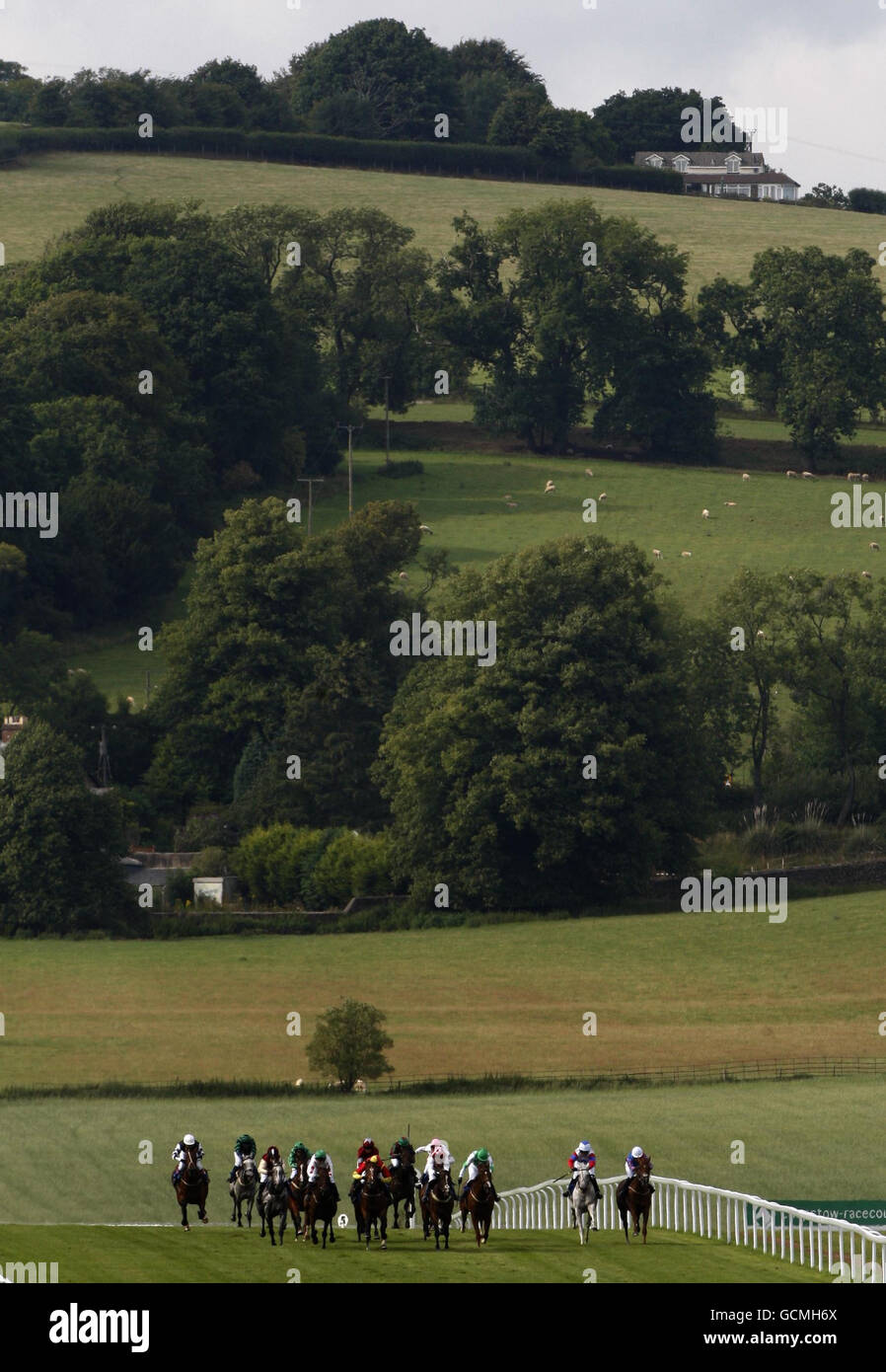 Horse Racing - Chepstow Racecourse Stock Photo - Alamy
