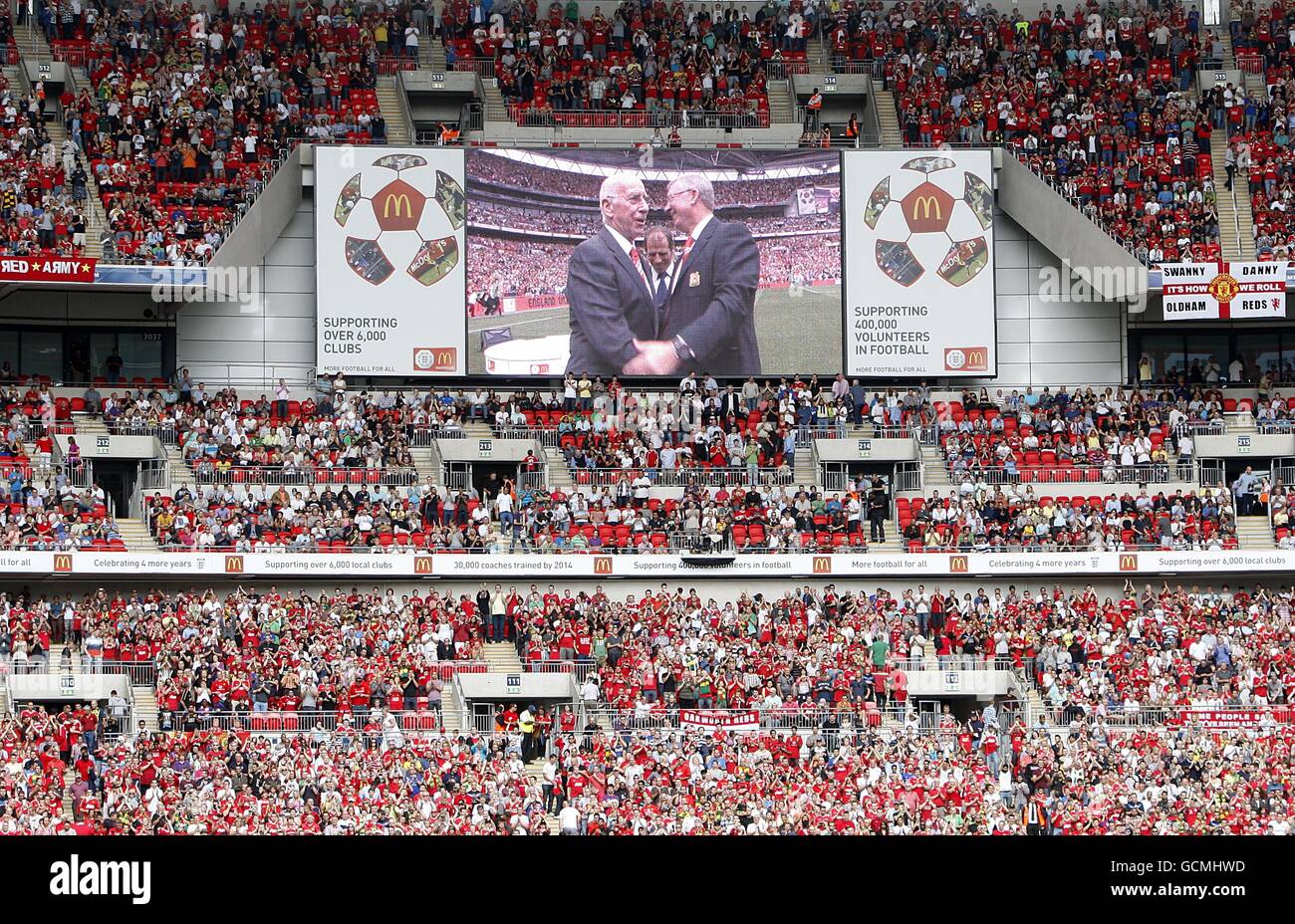 Soccer - FA Community Shield - Chelsea v Manchester United - Wembley ...