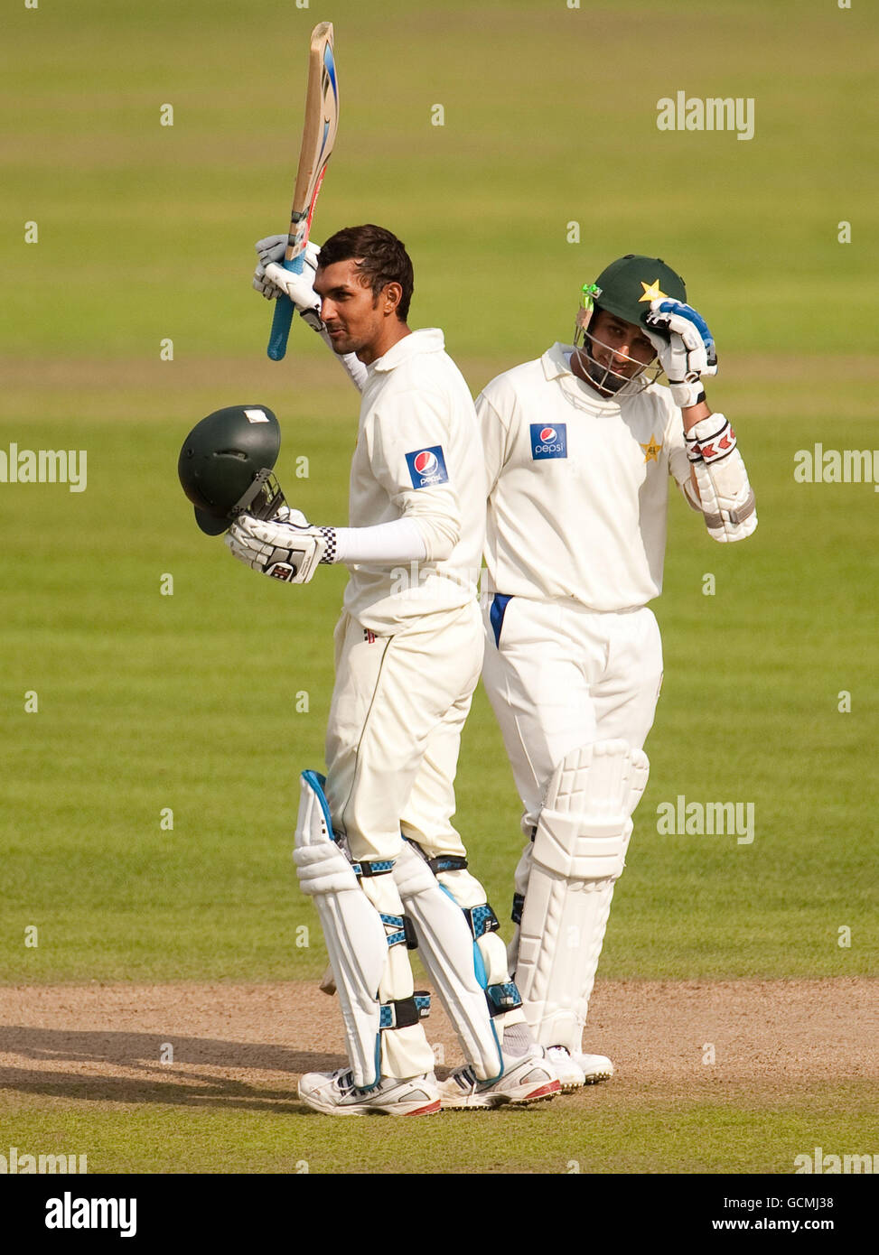 Pakistan's Zulqarnain Haider celebrates reaching his half century ...