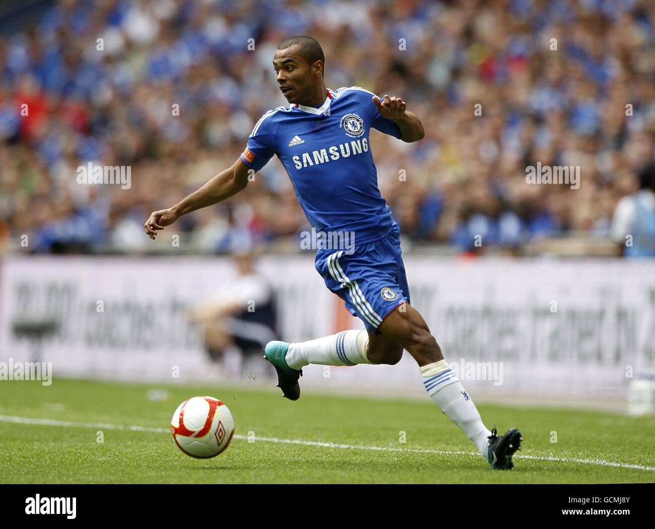 Soccer - FA Community Shield - Chelsea v Manchester United - Wembley ...
