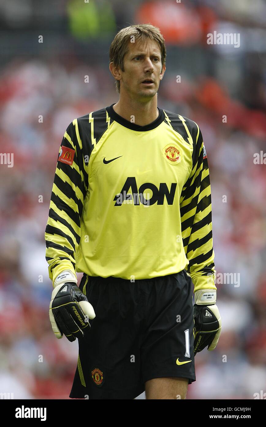 Soccer fa community shield chelsea v manchester united wembley stadium ...