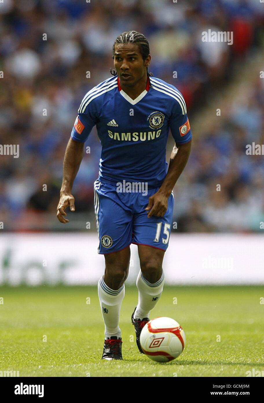 Soccer - FA Community Shield - Chelsea v Manchester United - Wembley ...
