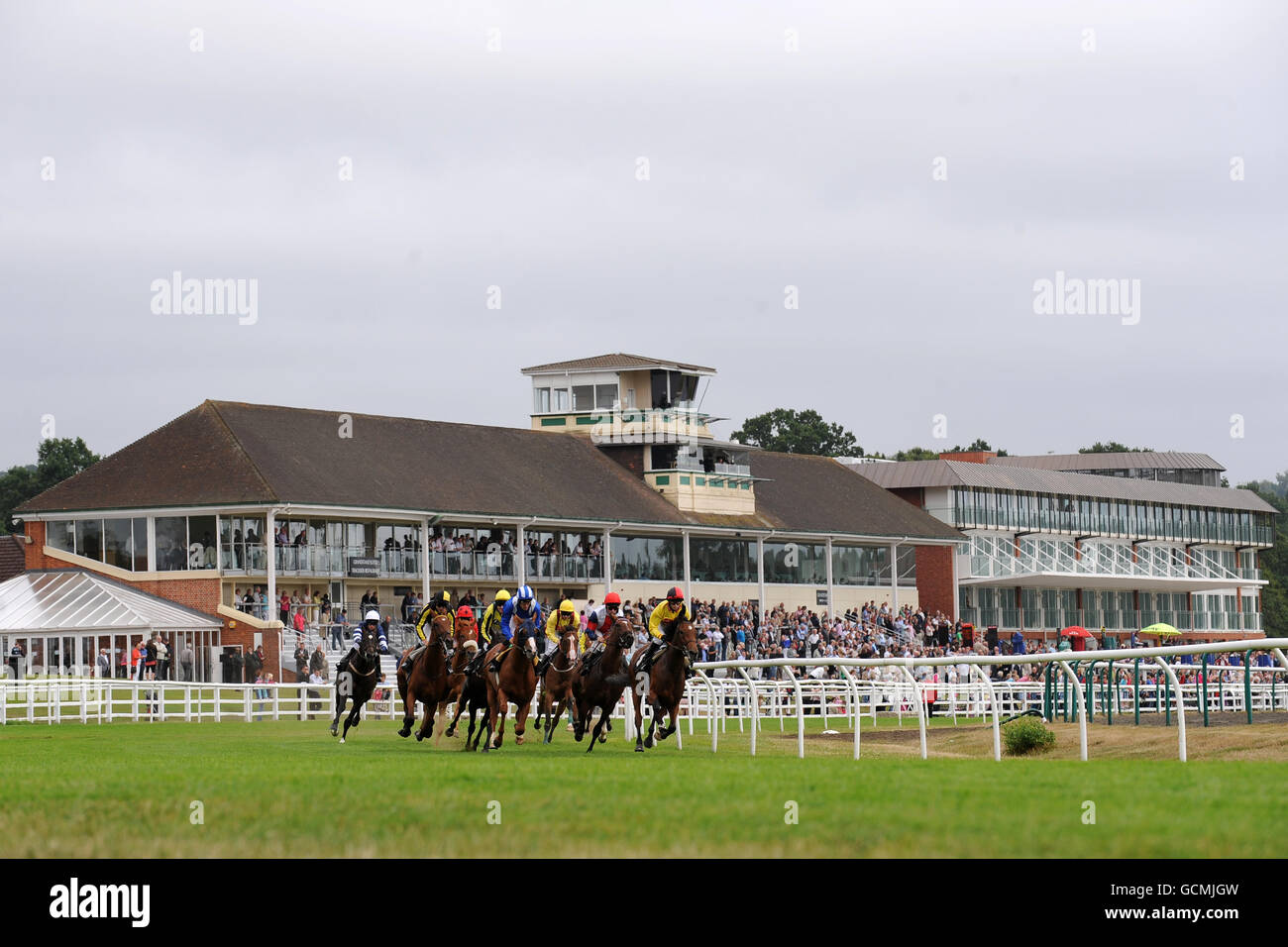 Horse Racing - The Surrey Mirror Family Day - Lingfield Park Stock ...