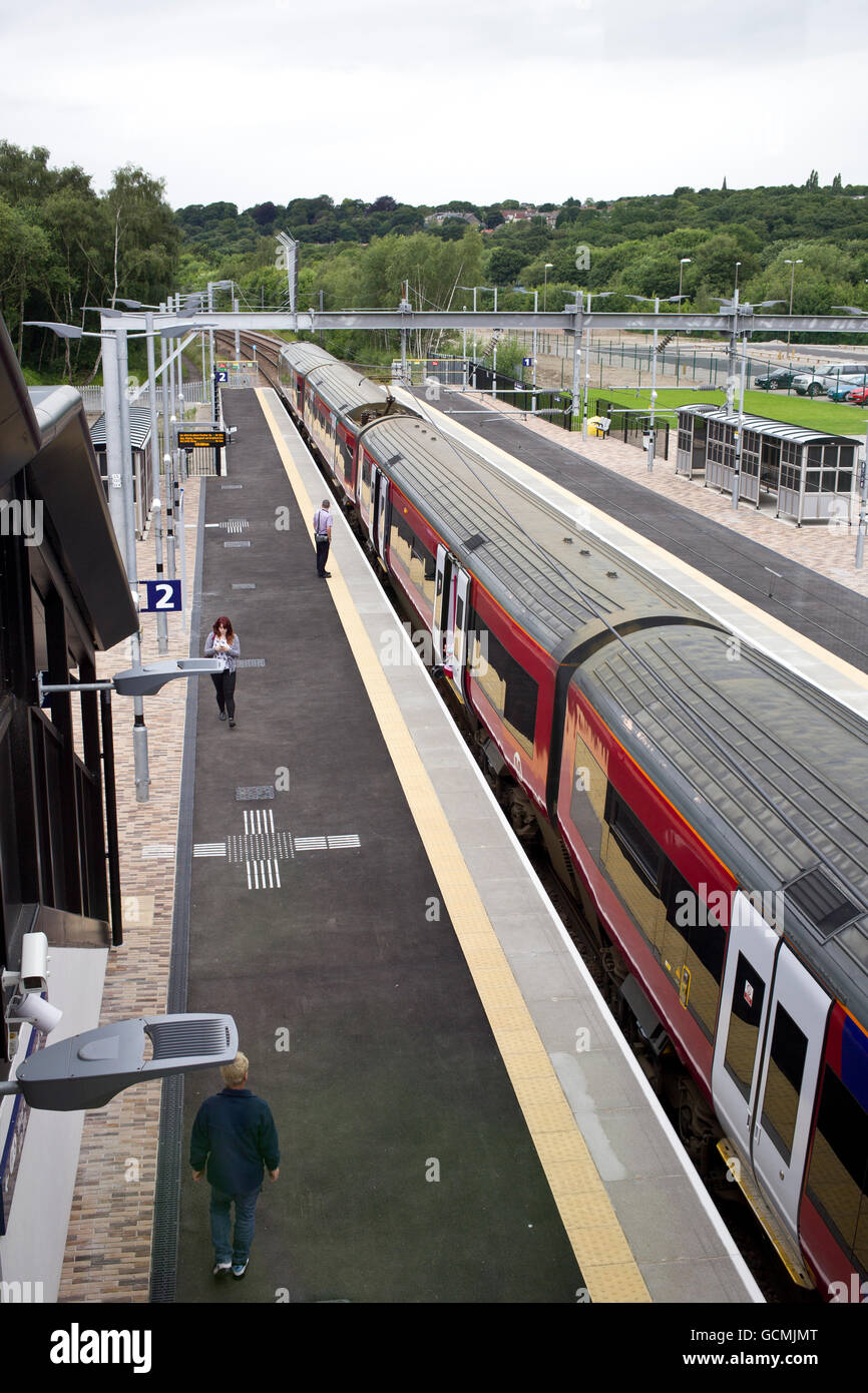 Kirkstall forge train station hi-res stock photography and images - Alamy