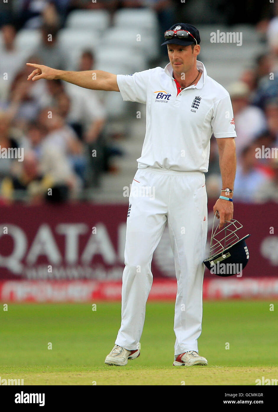 Cricket - npower First Test - Day Two - England v Pakistan - Trent ...