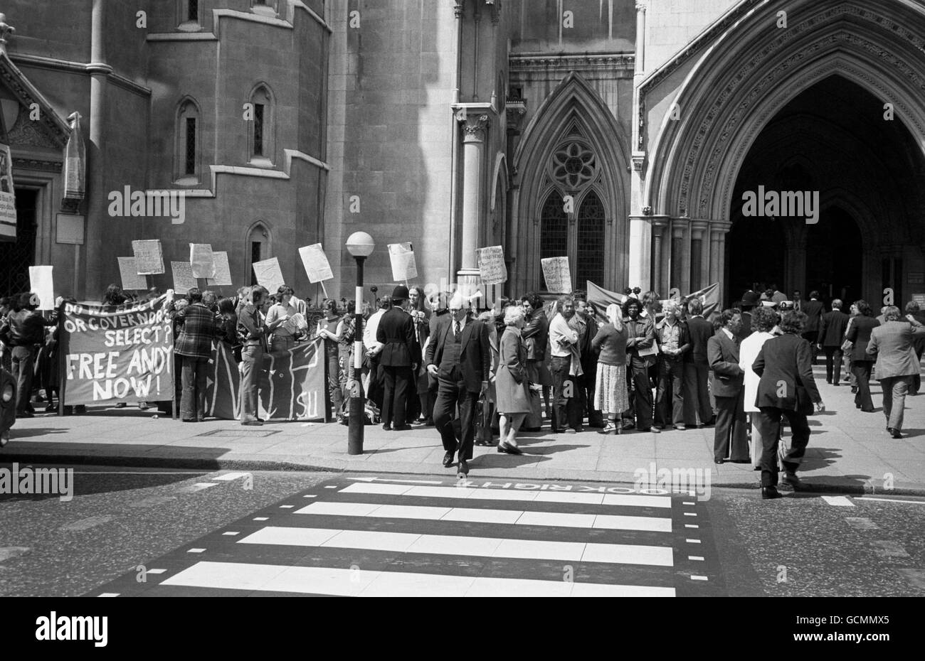 Student court hearing Black and White Stock Photos & Images - Alamy