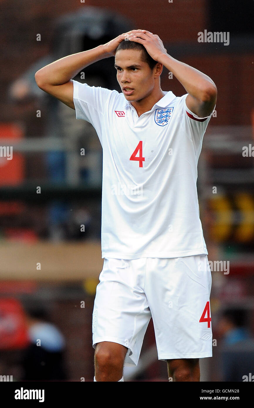 England v uzbekistan hi-res stock photography and images - Alamy