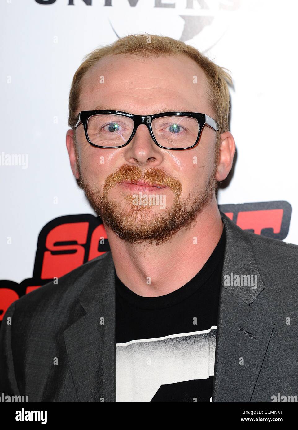 Simon Pegg arriving for the premiere of Scott Pilgrim vs The World at ...