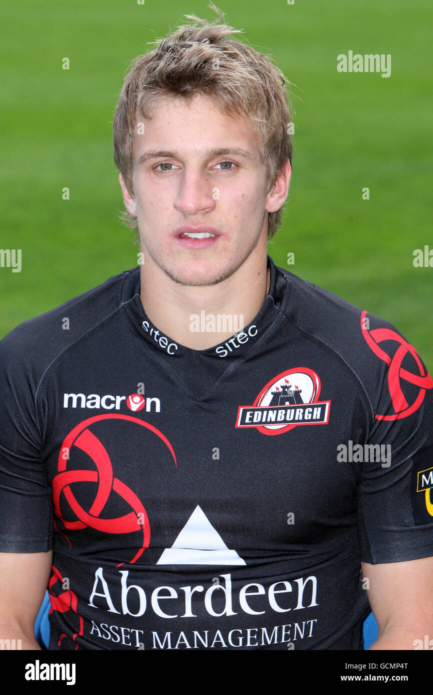 Scotland headshot head shot home kit hi-res stock photography and ...