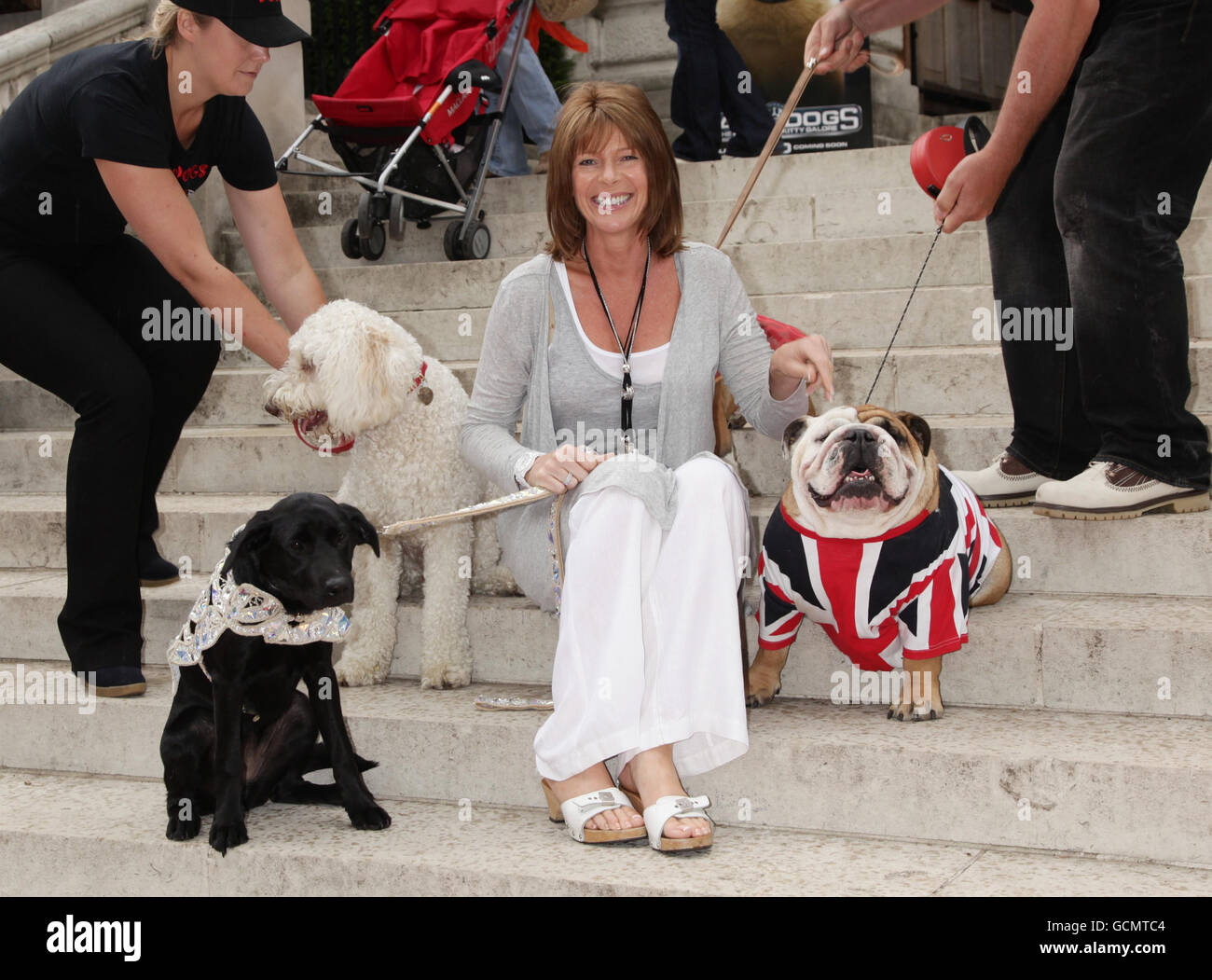 Ruth Langsford with her dog Mimi (left), who is wearing Vivienne ...