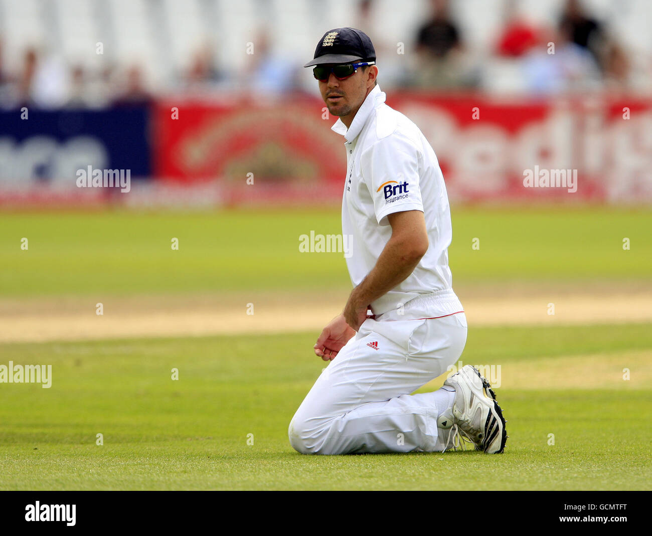 Cricket - npower First Test - Day Four - England v Pakistan - Trent ...