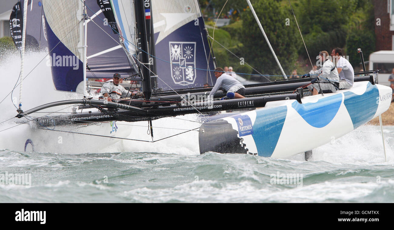 Frenchman Loick Peyron (left) sails on the edge in his Extreme 40 ...