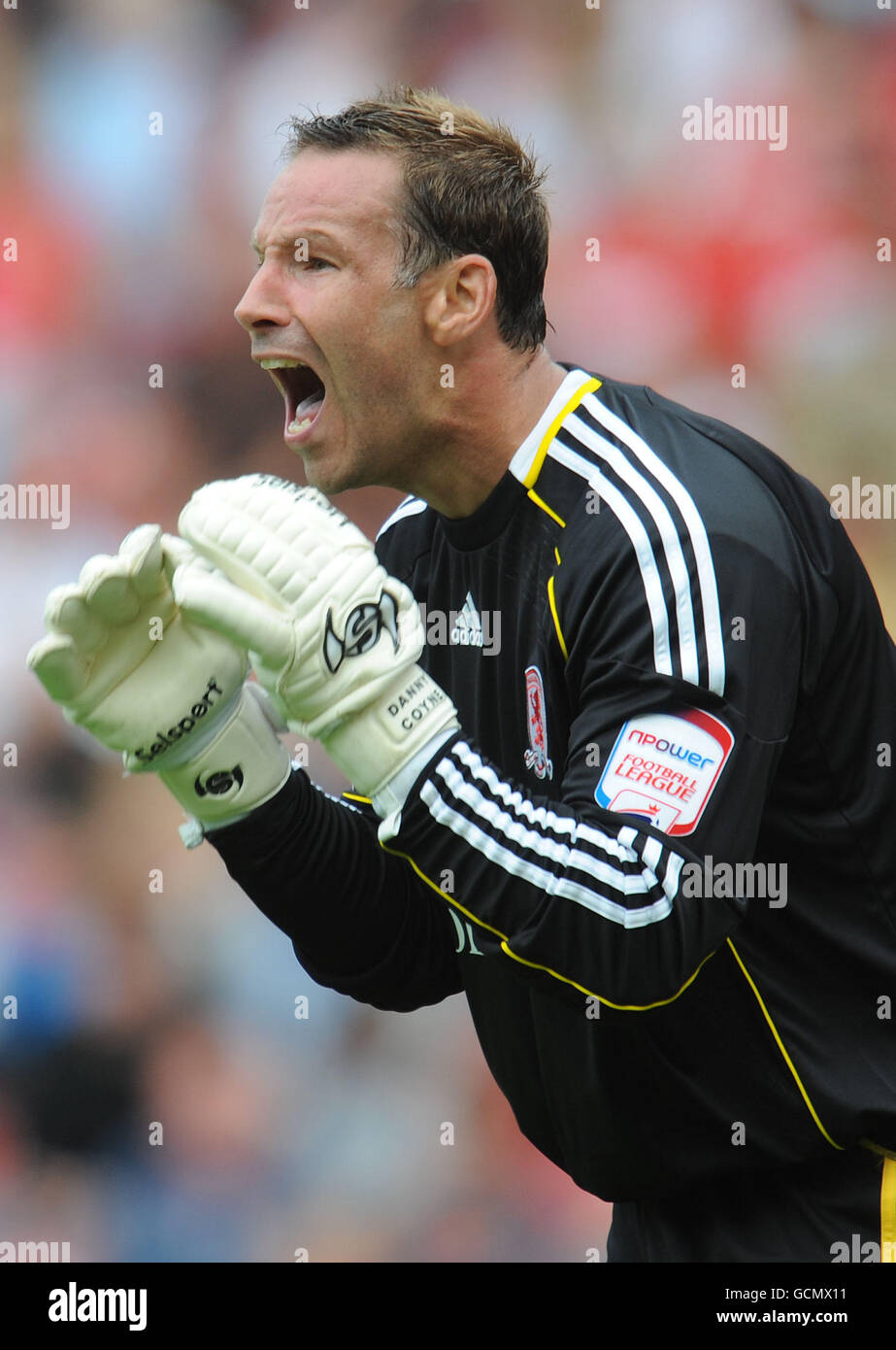 Football goal keeper hi-res stock photography and images - Alamy
