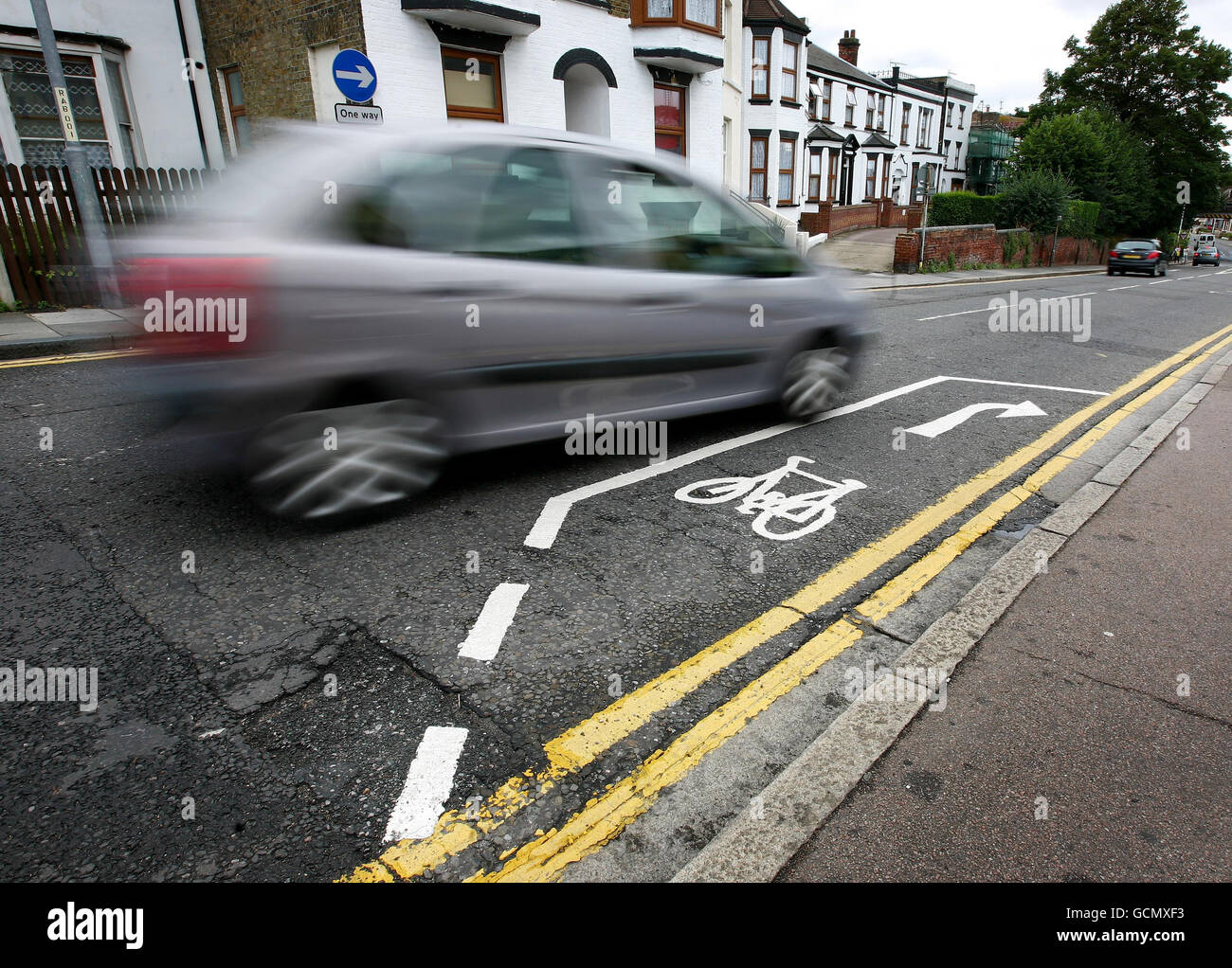 Cycle lane in Margate Stock Photo - Alamy
