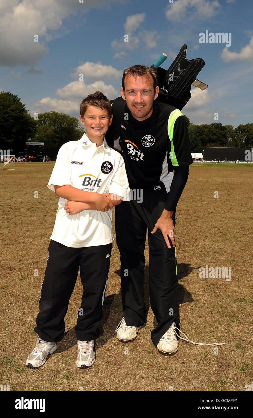 Surreys chris schofield hi-res stock photography and images - Alamy