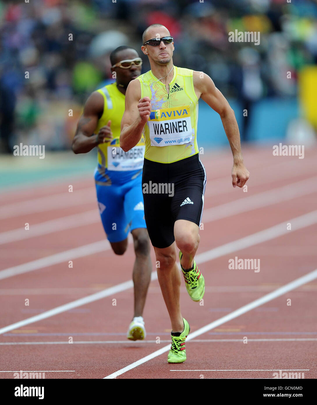 USA's Jeremy Wariner wins the Men's 400m of the AVIVA London Grand Prix ...