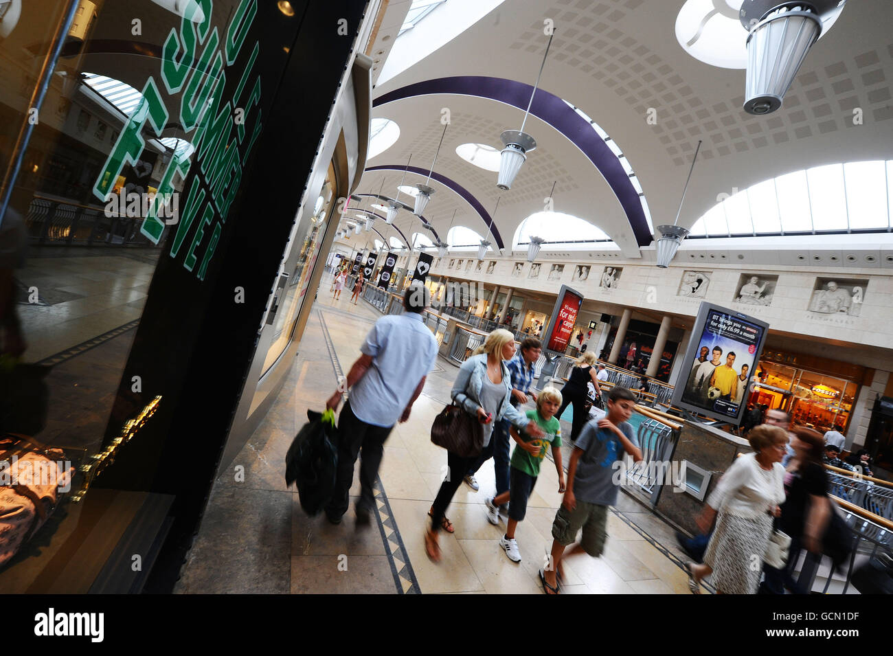 Bluewater shopping centre Stock Photo - Alamy