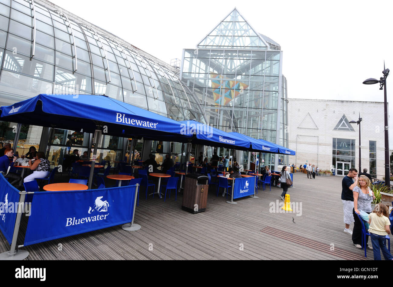 Bluewater shopping centre Stock Photo - Alamy