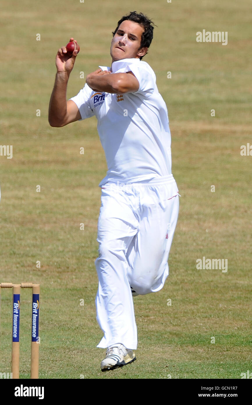 Lewis gregory cricket hi-res stock photography and images - Alamy
