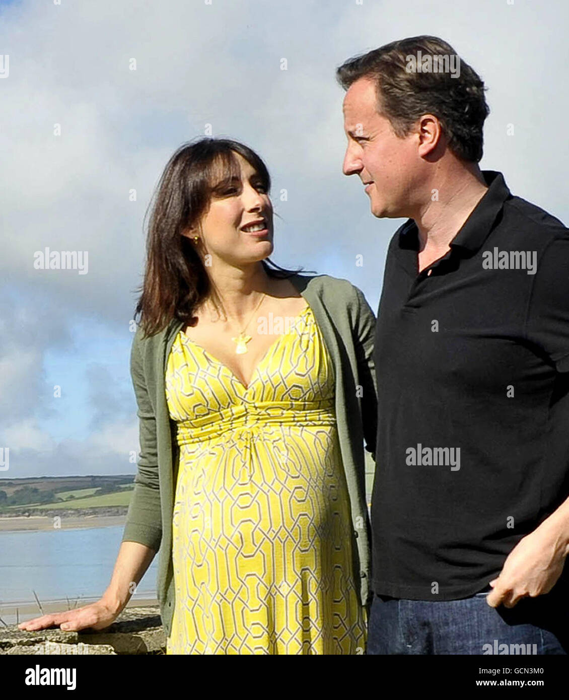 Alternate crop samantha cameron hi-res stock photography and images - Alamy