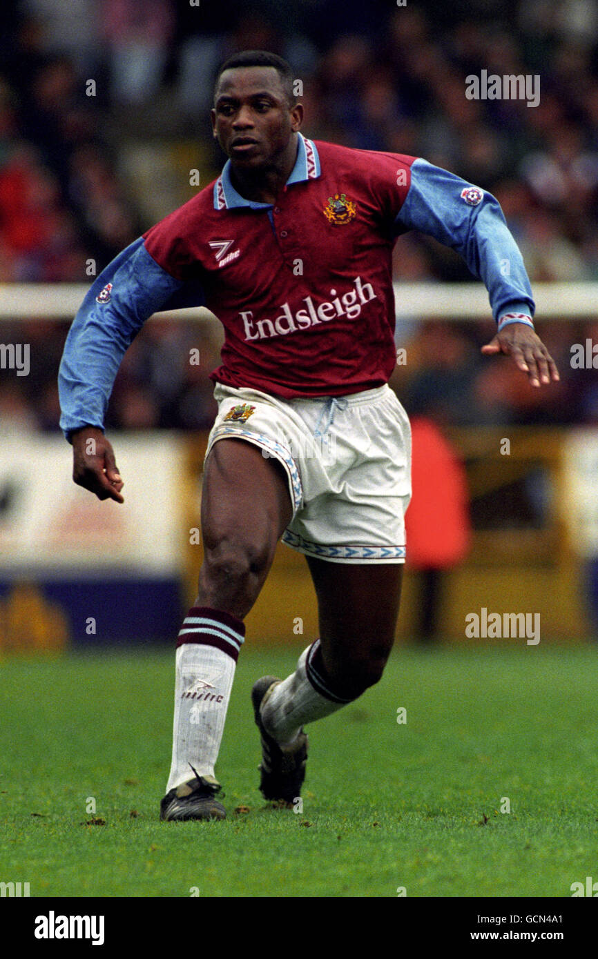 SOCCER. JOHN FRANCIS, BURNLEY Stock Photo - Alamy