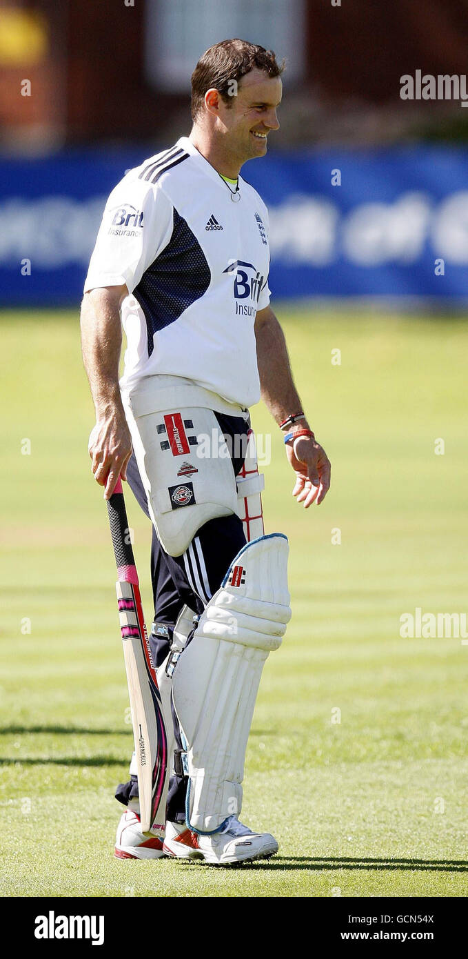 Cricket - npower Fourth Test - England v Pakistan - England Nets ...